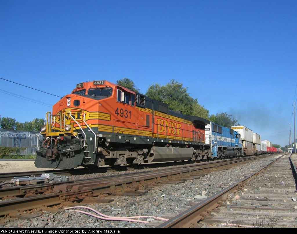BNSF 4931